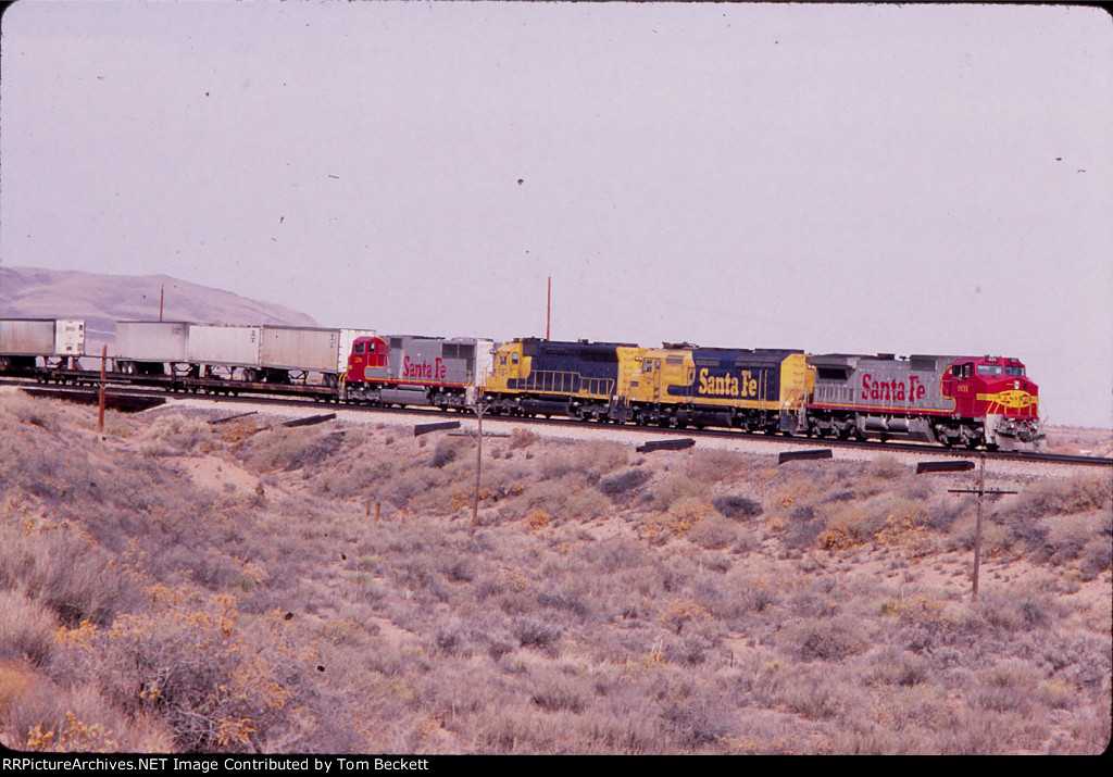 Super fleet leading a mix of schemes